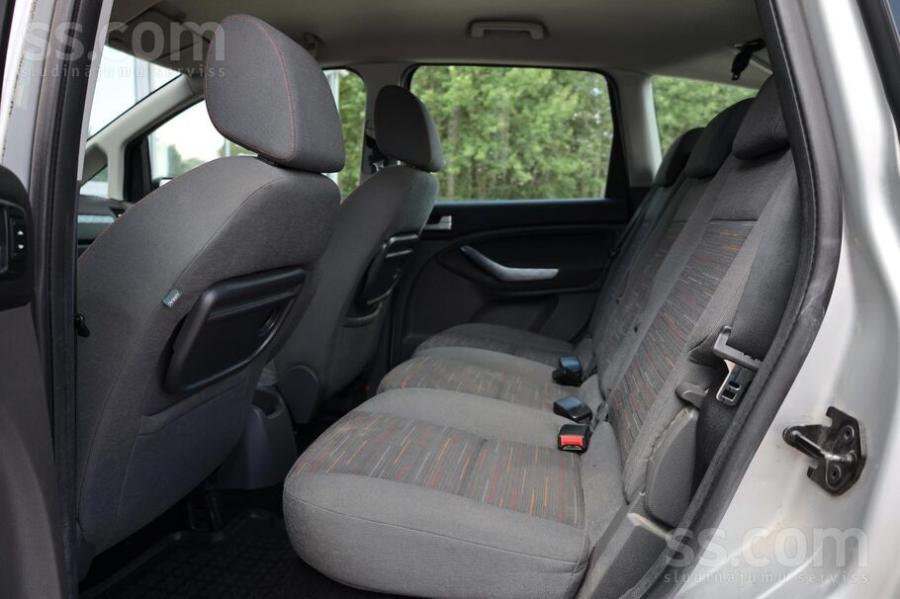 Grey Ford C-Max 2008 in Riga, with an engine capacity of 1.60 L and mileage of 0 thousand km for 1695 €, photo 12 on AUTOMOTO.COM.LV