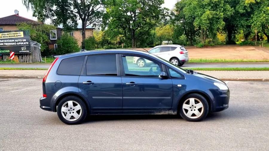 Pelēks Ford C-Max 2008 Cēsis, ar dzinēja tilpumu 1.60 L un nobraukumu 290 tūkst. km par 2200 €, foto 5 vietnē AUTOMOTO.COM.LV
