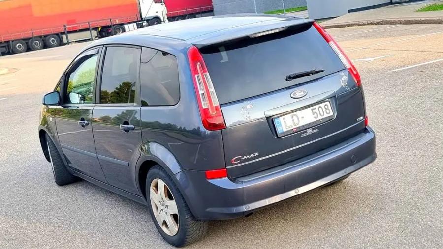 Pelēks Ford C-Max 2008 Cēsis, ar dzinēja tilpumu 1.60 L un nobraukumu 290 tūkst. km par 2200 €, foto 8 vietnē AUTOMOTO.COM.LV