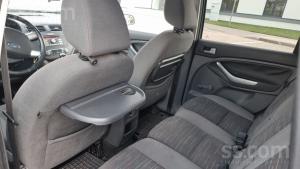 Grey Ford C-Max 2008 in Cesis, with an engine capacity of 1.60 L and mileage of 290 thousand km for 2200 €, photo 11 on AUTOMOTO.COM.LV