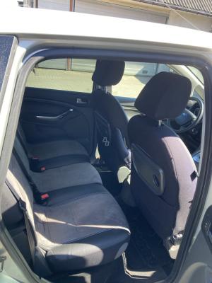 Pelēks Ford C-Max 2009 Jurbarkas, ar dzinēja tilpumu 2.00 L un nobraukumu 190 tūkst. km par 2300 €, foto 6 vietnē AUTOMOTO.COM.LV