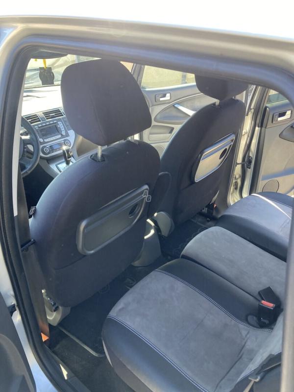 Grey Ford C-Max 2009 in Jurbarkas, with an engine capacity of 2.00 L and mileage of 190 thousand km for 2300 €, photo 9 on AUTOMOTO.COM.LV