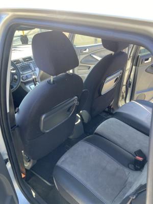 Pelēks Ford C-Max 2009 Jurbarkas, ar dzinēja tilpumu 2.00 L un nobraukumu 190 tūkst. km par 2300 €, foto 10 vietnē AUTOMOTO.COM.LV