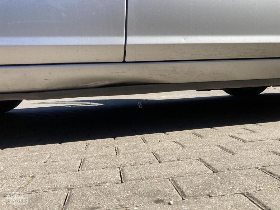 Pelēks Ford C-Max 2009 Jurbarkas, ar dzinēja tilpumu 2.00 L un nobraukumu 190 tūkst. km par 2300 €, foto 14 vietnē AUTOMOTO.COM.LV
