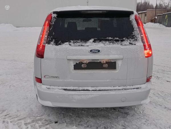 Grey Ford C-Max 2010 in Utena, with an engine capacity of 1.60 L and mileage of 199 thousand km for 2950 €, photo 9 on AUTOMOTO.COM.LV