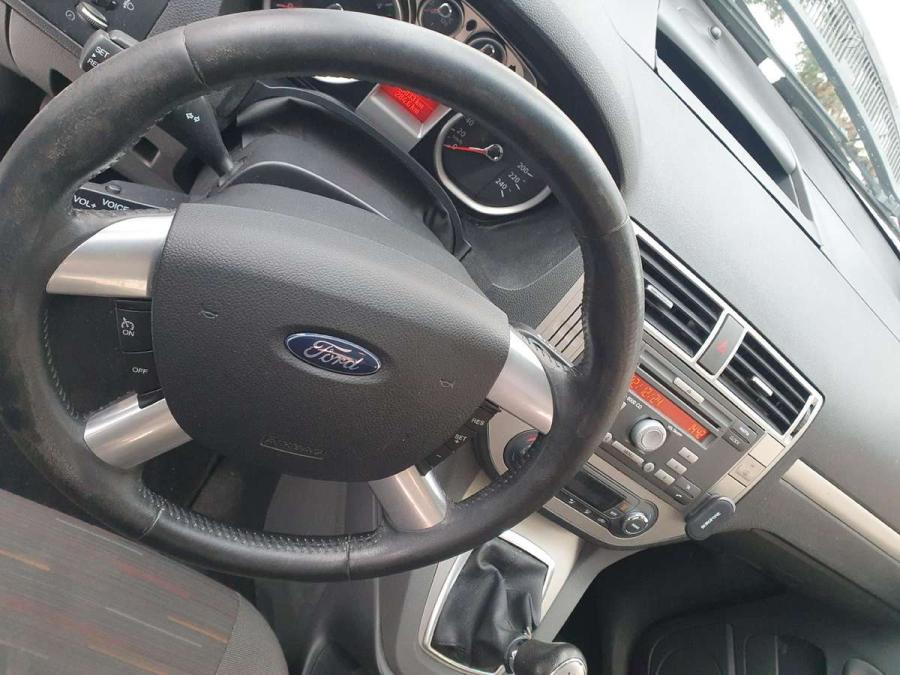 Pelēks Ford C-Max 2010 Viļņa, ar dzinēja tilpumu 1.75 L un nobraukumu 345 tūkst. km par 1650 €, foto 6 vietnē AUTOMOTO.COM.LV