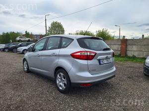 Grey Ford C-Max 2010 in Daugavpils, with an engine capacity of 1.60 L and mileage of 0 thousand km for 4450 €, photo 5 on AUTOMOTO.COM.LV