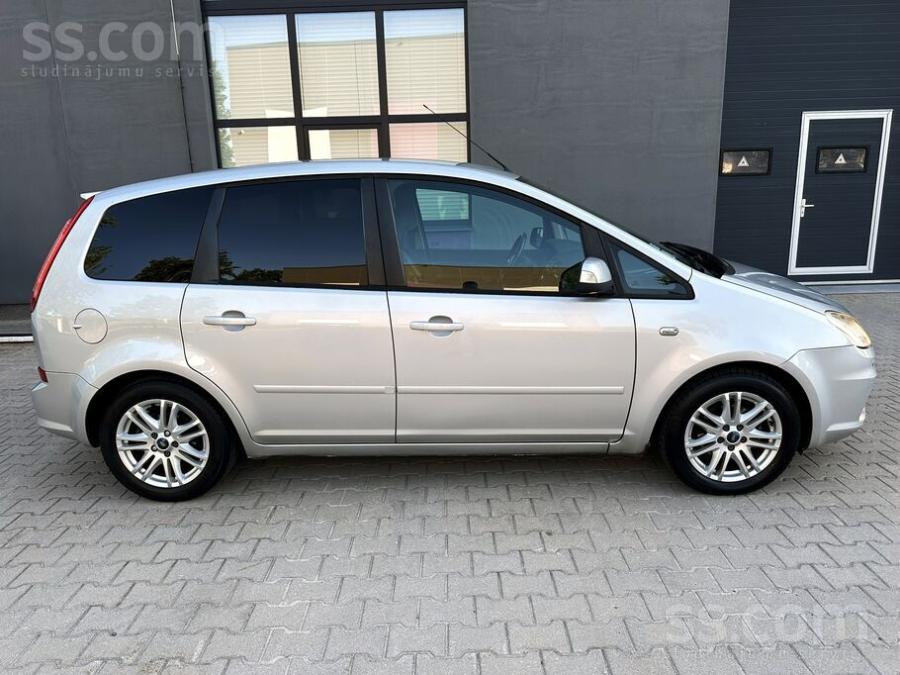 Grey Ford C-Max 2010 in Riga, with an engine capacity of 1.60 L and mileage of 216 thousand km for 3300 €, photo 24 on AUTOMOTO.COM.LV