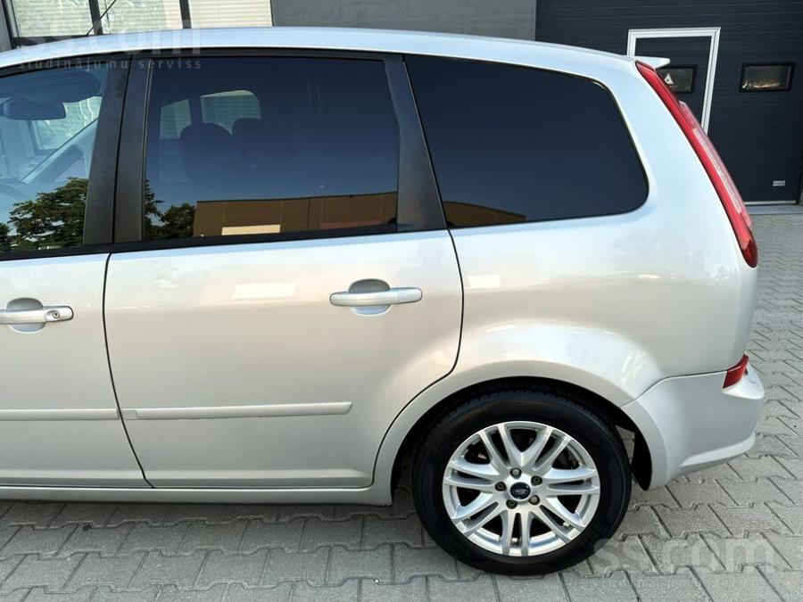 Grey Ford C-Max 2010 in Riga, with an engine capacity of 1.60 L and mileage of 216 thousand km for 3300 €, photo 26 on AUTOMOTO.COM.LV