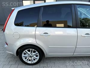 Grey Ford C-Max 2010 in Riga, with an engine capacity of 1.60 L and mileage of 216 thousand km for 3300 €, photo 27 on AUTOMOTO.COM.LV