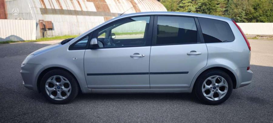 Grey Ford C-Max 2010 in Utena, with an engine capacity of 1.60 L and mileage of 200 thousand km for 2350 €, photo 3 on AUTOMOTO.COM.LV