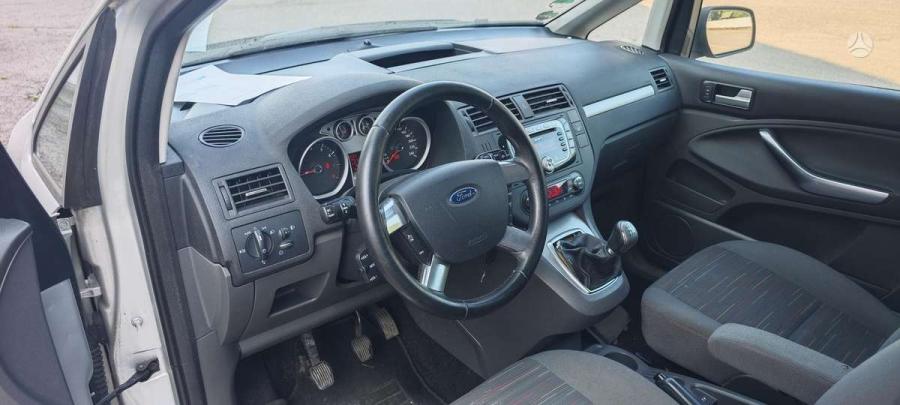 Grey Ford C-Max 2010 in Utena, with an engine capacity of 1.60 L and mileage of 200 thousand km for 2350 €, photo 11 on AUTOMOTO.COM.LV