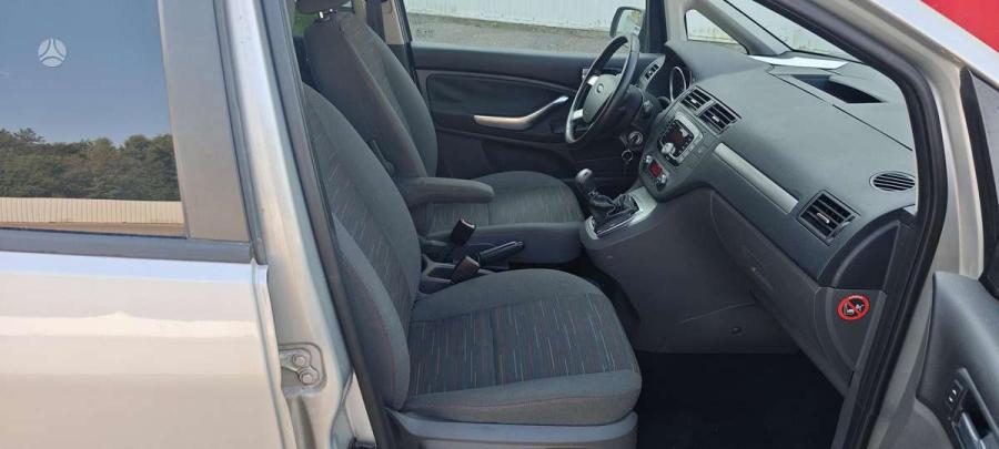 Grey Ford C-Max 2010 in Utena, with an engine capacity of 1.60 L and mileage of 200 thousand km for 2350 €, photo 13 on AUTOMOTO.COM.LV