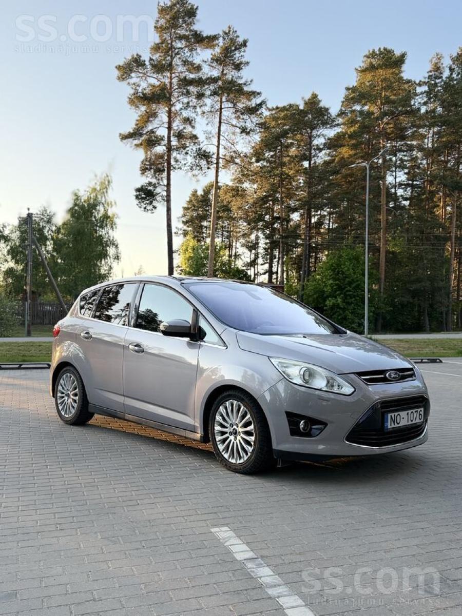 Grey Ford C-Max 2011 in Riga, with an engine capacity of 2.00 L and mileage of 245 thousand km for 3500 €, photo 3 on AUTOMOTO.COM.LV