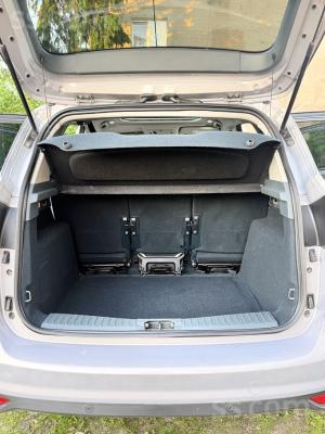 Grey Ford C-Max 2011 in Riga, with an engine capacity of 2.00 L and mileage of 245 thousand km for 3500 €, photo 9 on AUTOMOTO.COM.LV