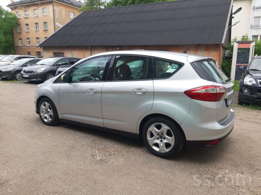Pelēks Ford C-Max 2011 Daugavpils, ar dzinēja tilpumu 1.60 L un nobraukumu 0 tūkst. km par 3700 €, foto 9 vietnē AUTOMOTO.COM.LV