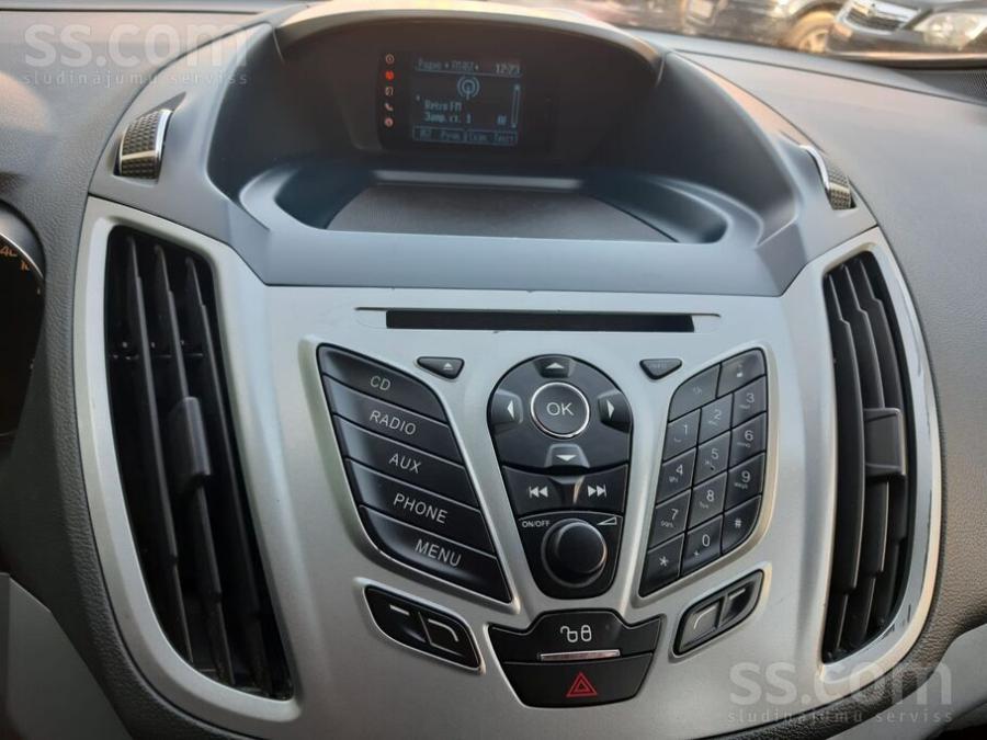Pelēks Ford C-Max 2011 Daugavpils, ar dzinēja tilpumu 1.60 L un nobraukumu 0 tūkst. km par 3700 €, foto 18 vietnē AUTOMOTO.COM.LV
