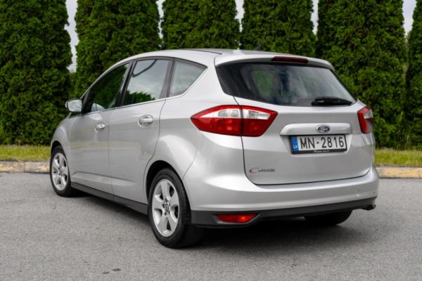 Pelēks Ford C-Max 2011 Rīga, ar dzinēja tilpumu 1.60 L un nobraukumu 333 tūkst. km par 3790 €, foto 4 vietnē AUTOMOTO.COM.LV