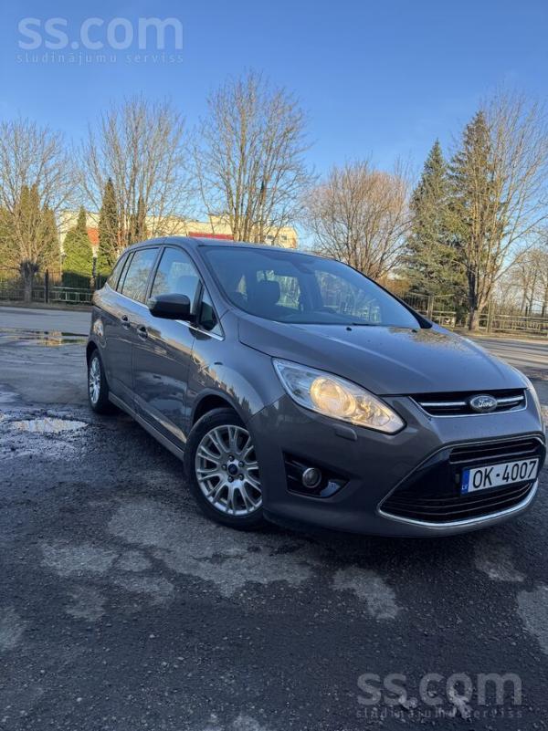 Pelēks Ford C-Max 2012 Bauska, ar dzinēja tilpumu 2.00 L un nobraukumu 272 tūkst. km par 4950 €, foto 2 vietnē AUTOMOTO.COM.LV