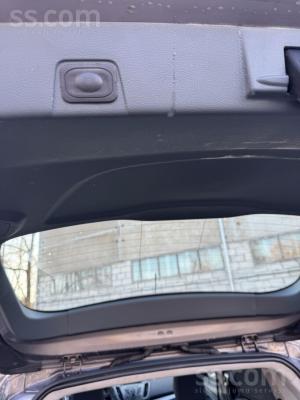 Grey Ford C-Max 2012 in Bauska, with an engine capacity of 2.00 L and mileage of 272 thousand km for 4950 €, photo 11 on AUTOMOTO.COM.LV