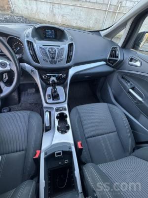 Grey Ford C-Max 2012 in Bauska, with an engine capacity of 2.00 L and mileage of 272 thousand km for 4950 €, photo 16 on AUTOMOTO.COM.LV