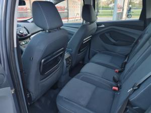 Grey Ford C-Max 2012 in Riga, with an engine capacity of 1.60 L and mileage of 254 thousand km for 5570 €, photo 17 on AUTOMOTO.COM.LV