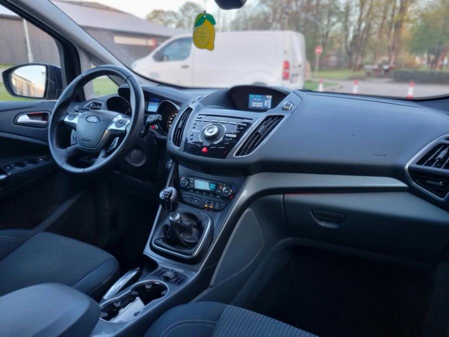 Grey Ford C-Max 2012 in Riga, with an engine capacity of 1.60 L and mileage of 254 thousand km for 5570 €, photo 20 on AUTOMOTO.COM.LV