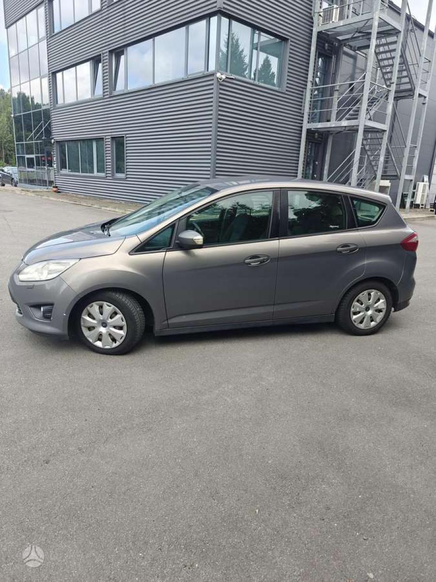 Grey Ford C-Max 2012 in Kaunas, with an engine capacity of 1.56 L and mileage of 330 thousand km for 1899 €, photo 7 on AUTOMOTO.COM.LV