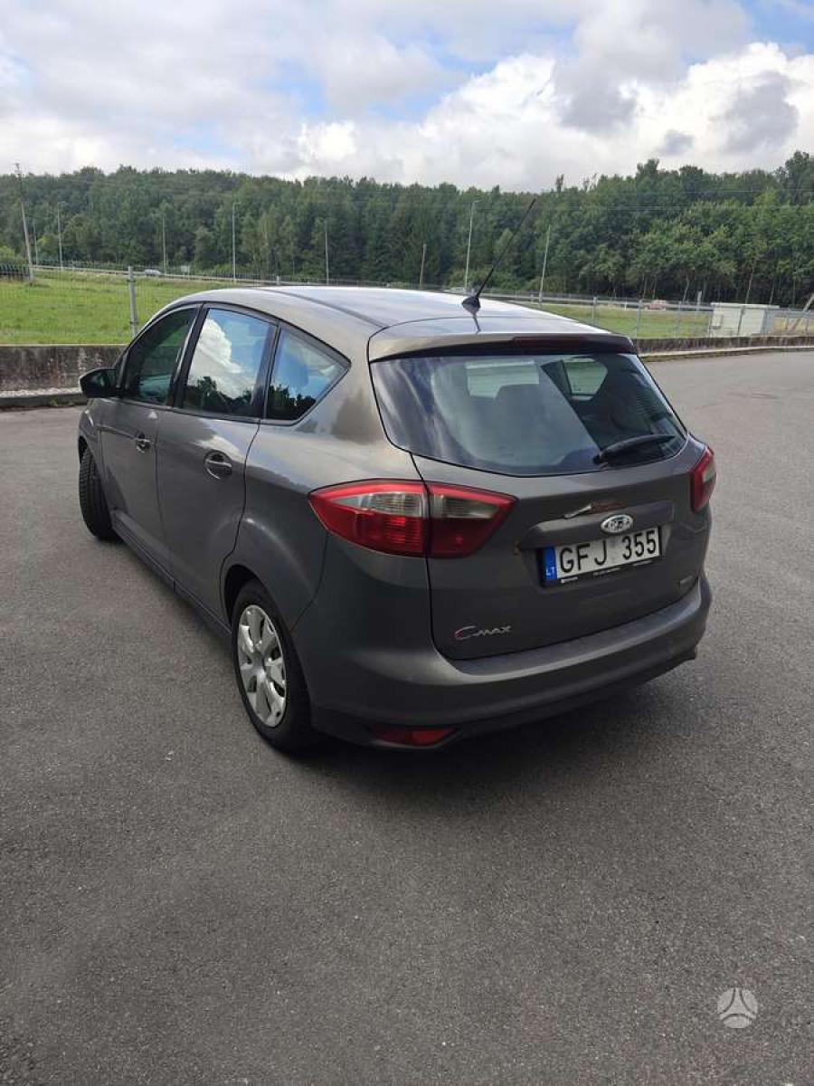 Grey Ford C-Max 2012 in Kaunas, with an engine capacity of 1.56 L and mileage of 330 thousand km for 1899 €, photo 8 on AUTOMOTO.COM.LV