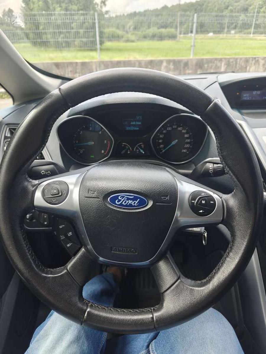 Grey Ford C-Max 2012 in Kaunas, with an engine capacity of 1.56 L and mileage of 330 thousand km for 1899 €, photo 13 on AUTOMOTO.COM.LV