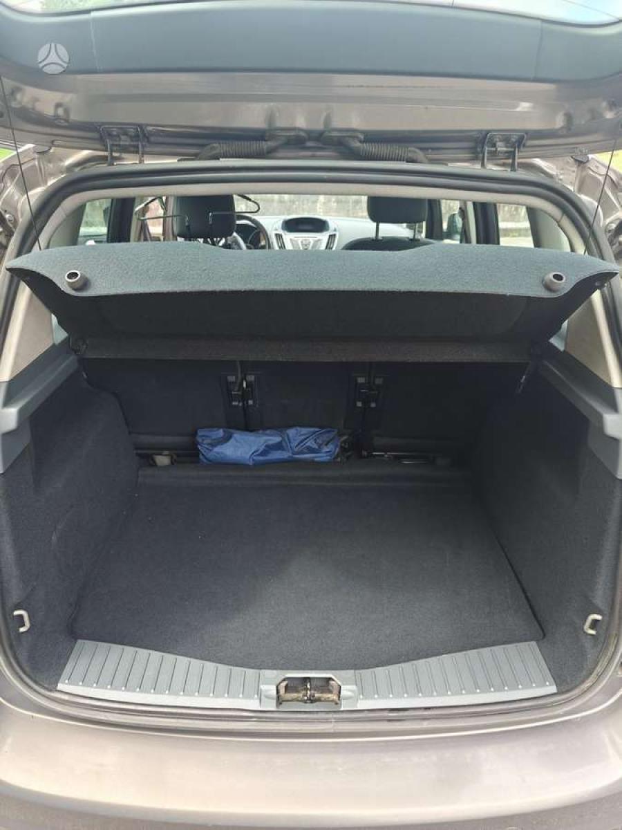 Grey Ford C-Max 2012 in Kaunas, with an engine capacity of 1.56 L and mileage of 330 thousand km for 1899 €, photo 16 on AUTOMOTO.COM.LV