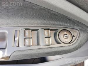Grey Ford C-Max 2012 in Saldus, with an engine capacity of 1.60 L and mileage of 139 thousand km for 5700 €, photo 16 on AUTOMOTO.COM.LV