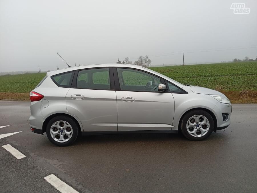 Grey Ford C-Max 2013 in Vilnius, with an engine capacity of 1.60 L and mileage of 160 thousand km for 4900 €, photo 12 on AUTOMOTO.COM.LV