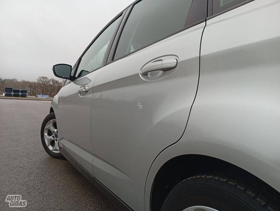 Grey Ford C-Max 2013 in Vilnius, with an engine capacity of 1.60 L and mileage of 160 thousand km for 3500 €, photo 9 on AUTOMOTO.COM.LV