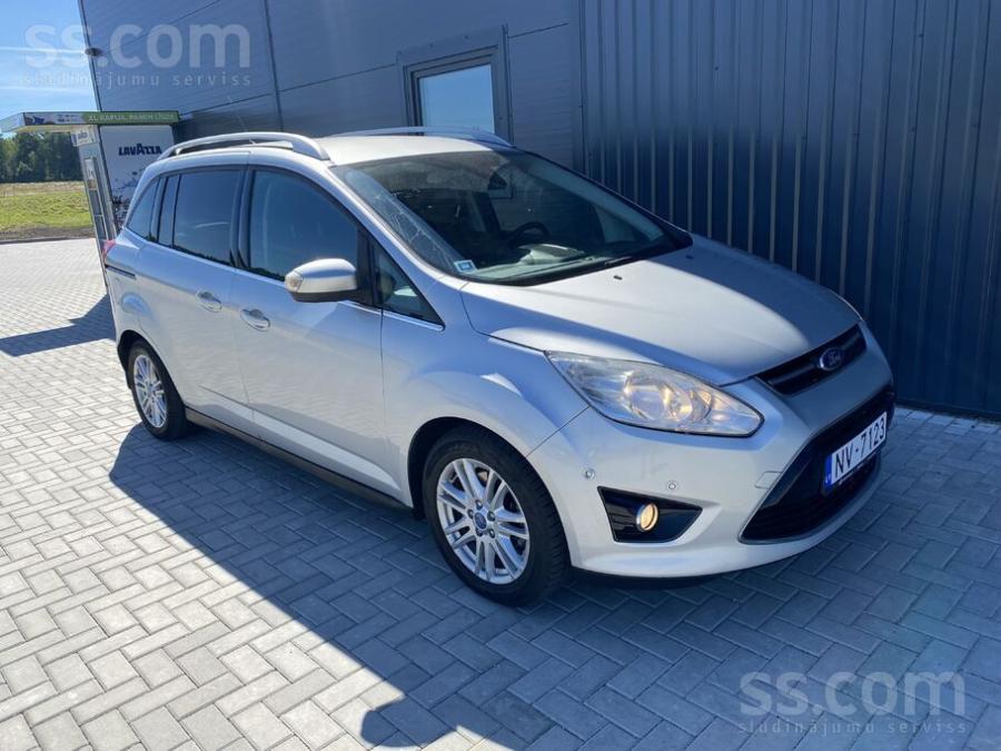 Pelēks Ford C-Max 2014 Talsi, ar dzinēja tilpumu 1.60 L un nobraukumu 248 tūkst. km par 6200 €, foto 1 vietnē AUTOMOTO.COM.LV