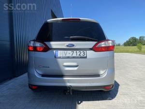 Pelēks Ford C-Max 2014 Talsi, ar dzinēja tilpumu 1.60 L un nobraukumu 248 tūkst. km par 6200 €, foto 8 vietnē AUTOMOTO.COM.LV