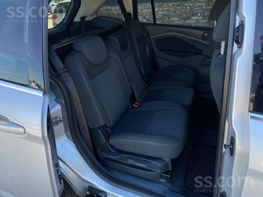 Pelēks Ford C-Max 2014 Talsi, ar dzinēja tilpumu 1.60 L un nobraukumu 248 tūkst. km par 6200 €, foto 14 vietnē AUTOMOTO.COM.LV