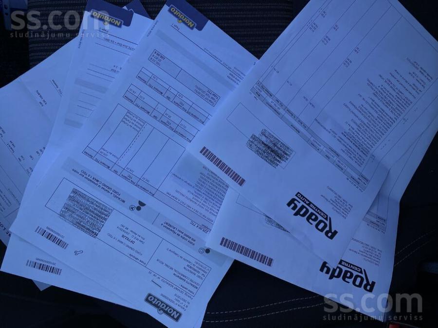 Pelēks Ford C-Max 2014 Talsi, ar dzinēja tilpumu 1.60 L un nobraukumu 248 tūkst. km par 6200 €, foto 16 vietnē AUTOMOTO.COM.LV