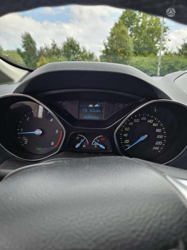 Pelēks Ford C-Max 2014 Jonava, ar dzinēja tilpumu 1.60 L un nobraukumu 269 tūkst. km par 3500 €, foto 11 vietnē AUTOMOTO.COM.LV