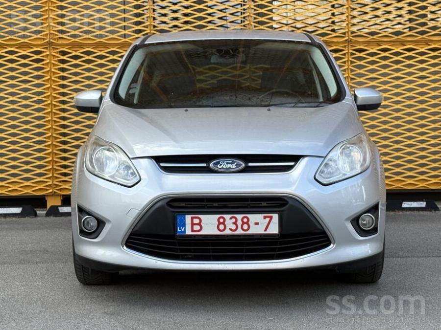 Pelēks Ford C-Max 2014 Ogre, ar dzinēja tilpumu 1.60 L un nobraukumu 71 tūkst. km par 6350 €, foto 4 vietnē AUTOMOTO.COM.LV