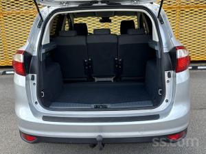 Pelēks Ford C-Max 2014 Ogre, ar dzinēja tilpumu 1.60 L un nobraukumu 71 tūkst. km par 6350 €, foto 13 vietnē AUTOMOTO.COM.LV