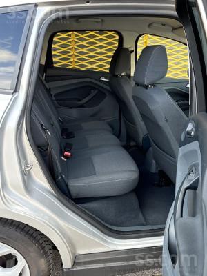 Pelēks Ford C-Max 2014 Ogre, ar dzinēja tilpumu 1.60 L un nobraukumu 71 tūkst. km par 6350 €, foto 15 vietnē AUTOMOTO.COM.LV