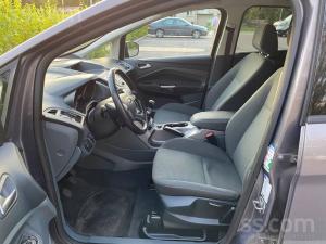 Grey Ford C-Max 2015 in Jelgava, with an engine capacity of 1.60 L and mileage of 0 thousand km for 4850 €, photo 10 on AUTOMOTO.COM.LV