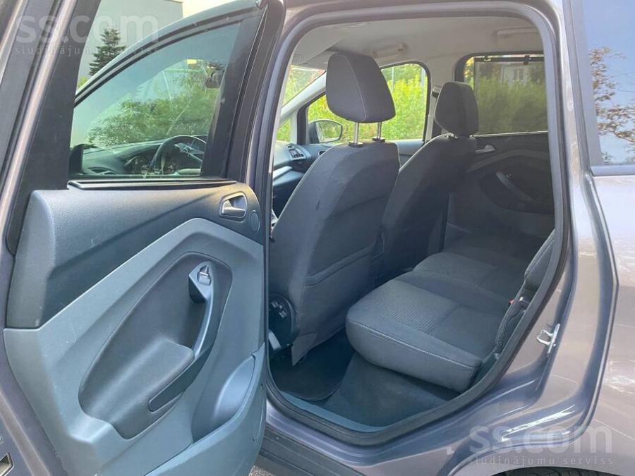 Grey Ford C-Max 2015 in Jelgava, with an engine capacity of 1.60 L and mileage of 0 thousand km for 4850 €, photo 15 on AUTOMOTO.COM.LV