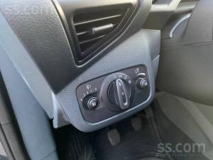 Grey Ford C-Max 2015 in Jelgava, with an engine capacity of 1.60 L and mileage of 0 thousand km for 4850 €, photo 18 on AUTOMOTO.COM.LV