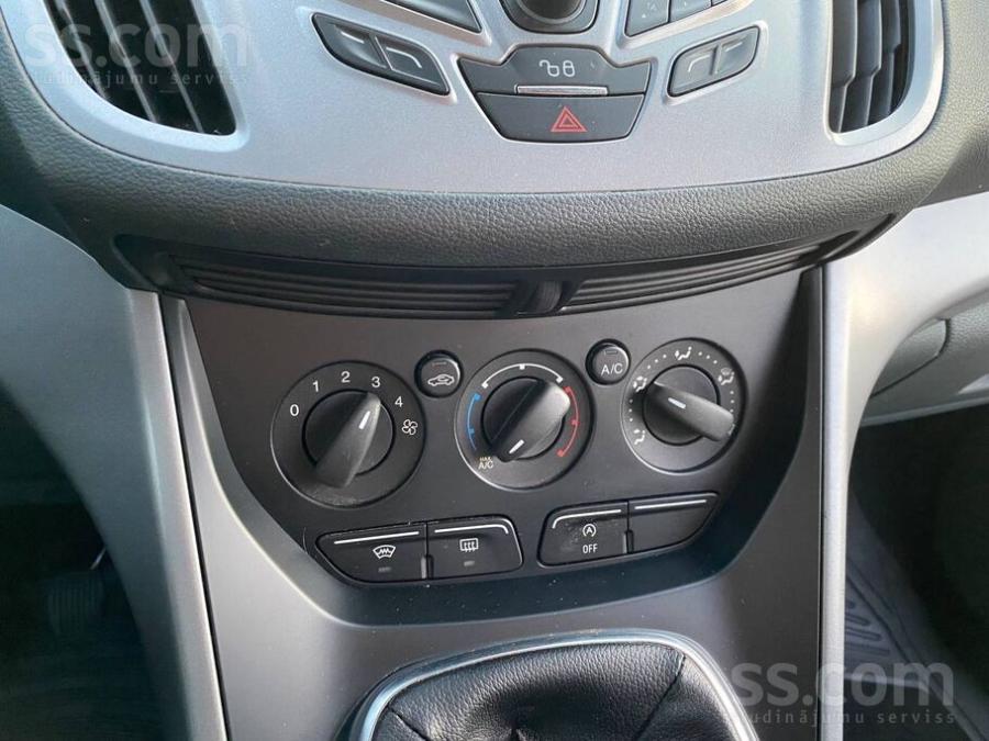 Grey Ford C-Max 2015 in Jelgava, with an engine capacity of 1.60 L and mileage of 0 thousand km for 4850 €, photo 20 on AUTOMOTO.COM.LV
