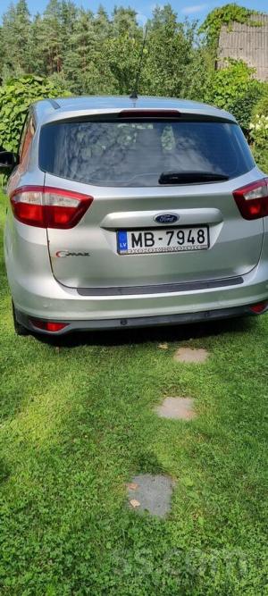 Grey Ford C-Max 2015 in Riga, with an engine capacity of 1.50 L and mileage of 285 thousand km for 3900 €, photo 6 on AUTOMOTO.COM.LV