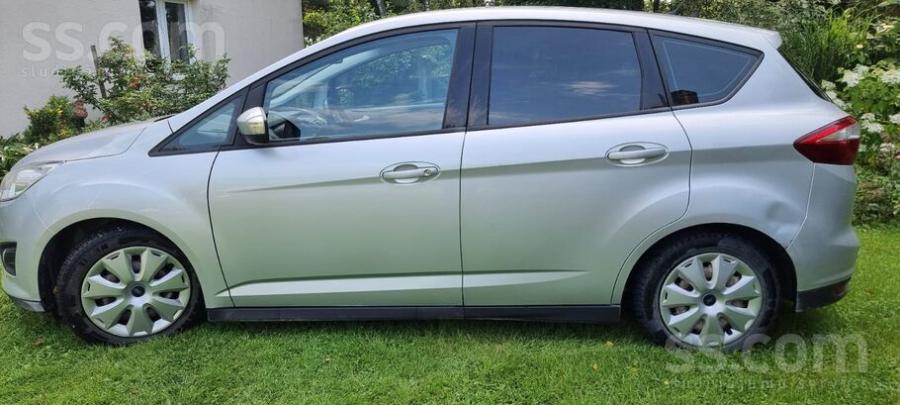 Pelēks Ford C-Max 2015 Rīga, ar dzinēja tilpumu 1.50 L un nobraukumu 285 tūkst. km par 4500 €, foto 5 vietnē AUTOMOTO.COM.LV