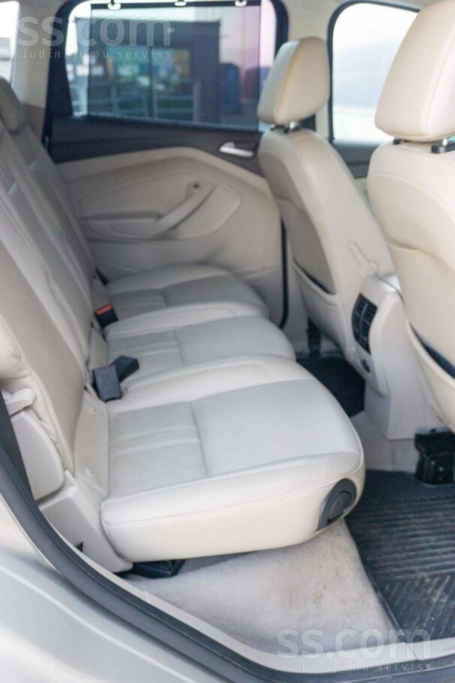 Pelēks Ford C-Max 2016 Rīga, ar dzinēja tilpumu 1.00 L un nobraukumu 206 tūkst. km par 3490 €, foto 28 vietnē AUTOMOTO.COM.LV