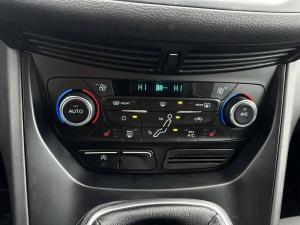 Grey Ford C-Max 2017 in Riga, with an engine capacity of 1.00 L and mileage of 130 thousand km for 6600 €, photo 16 on AUTOMOTO.COM.LV